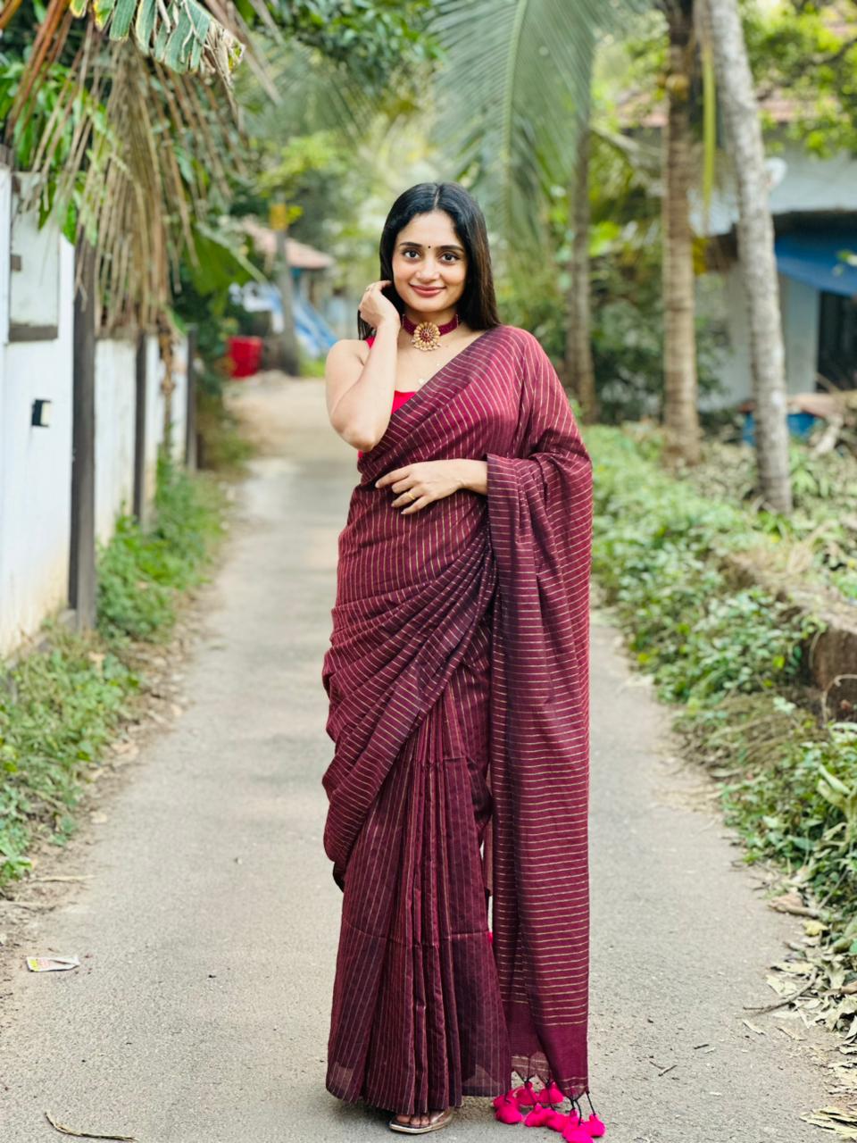 Home | Panchali Vastra