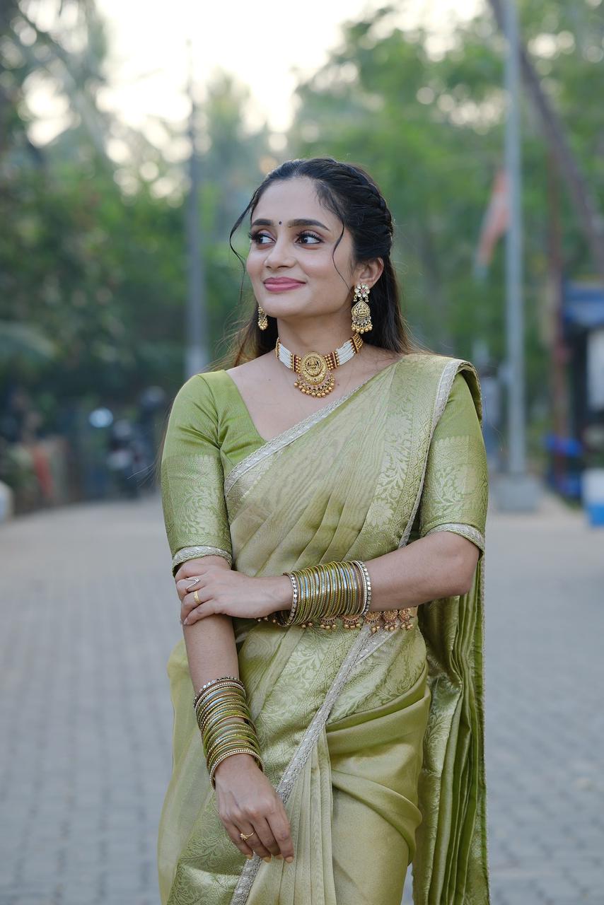 Home | Panchali Vastra
