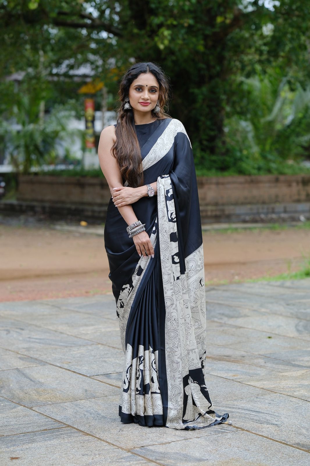 Home | Panchali Vastra